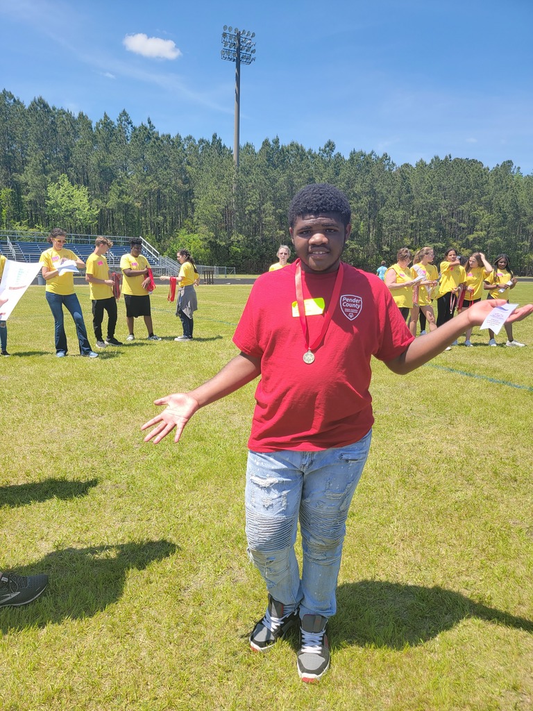 Live Feed | Burgaw Middle School