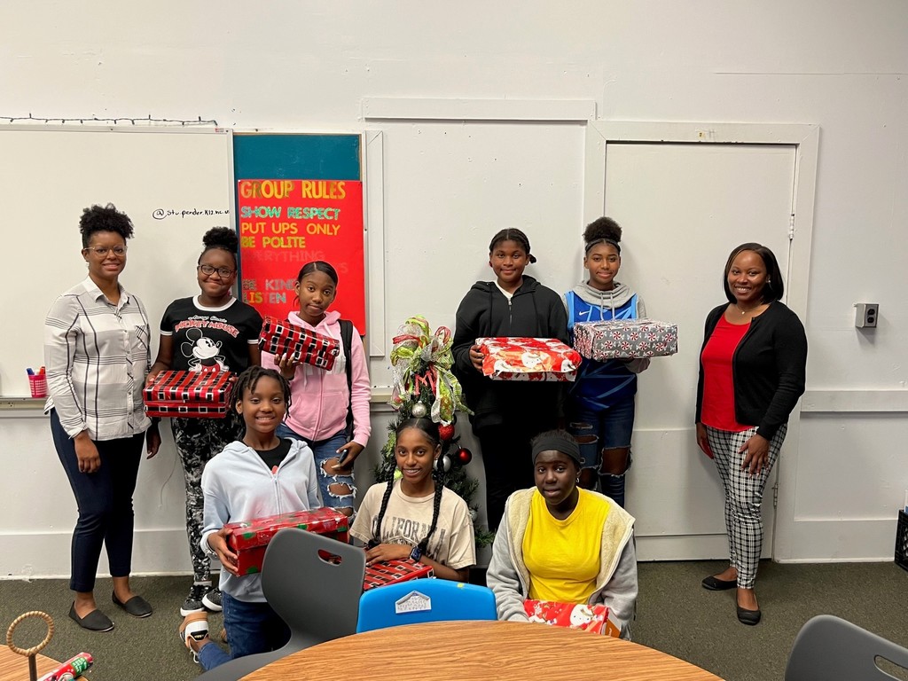 Live Feed | Burgaw Middle School