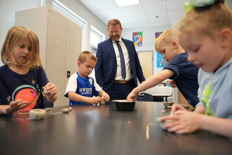 BRIAN ALLEN MOVES FROM SCE TO BMS AS PRINCIPAL | Burgaw Middle School